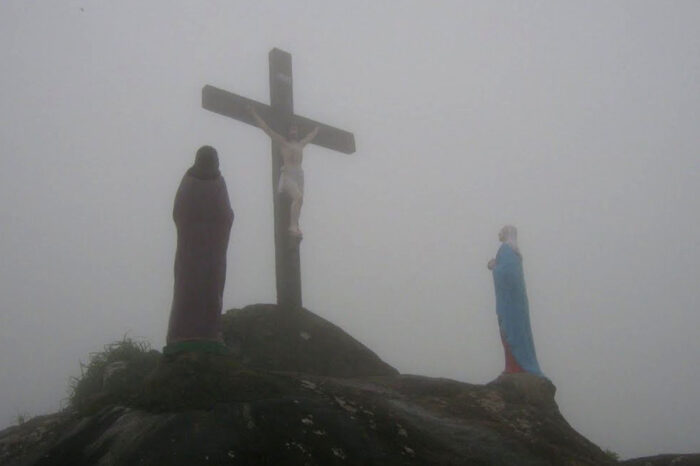 Vagamon Attractions - Cave Rooms - Foggy Knolls